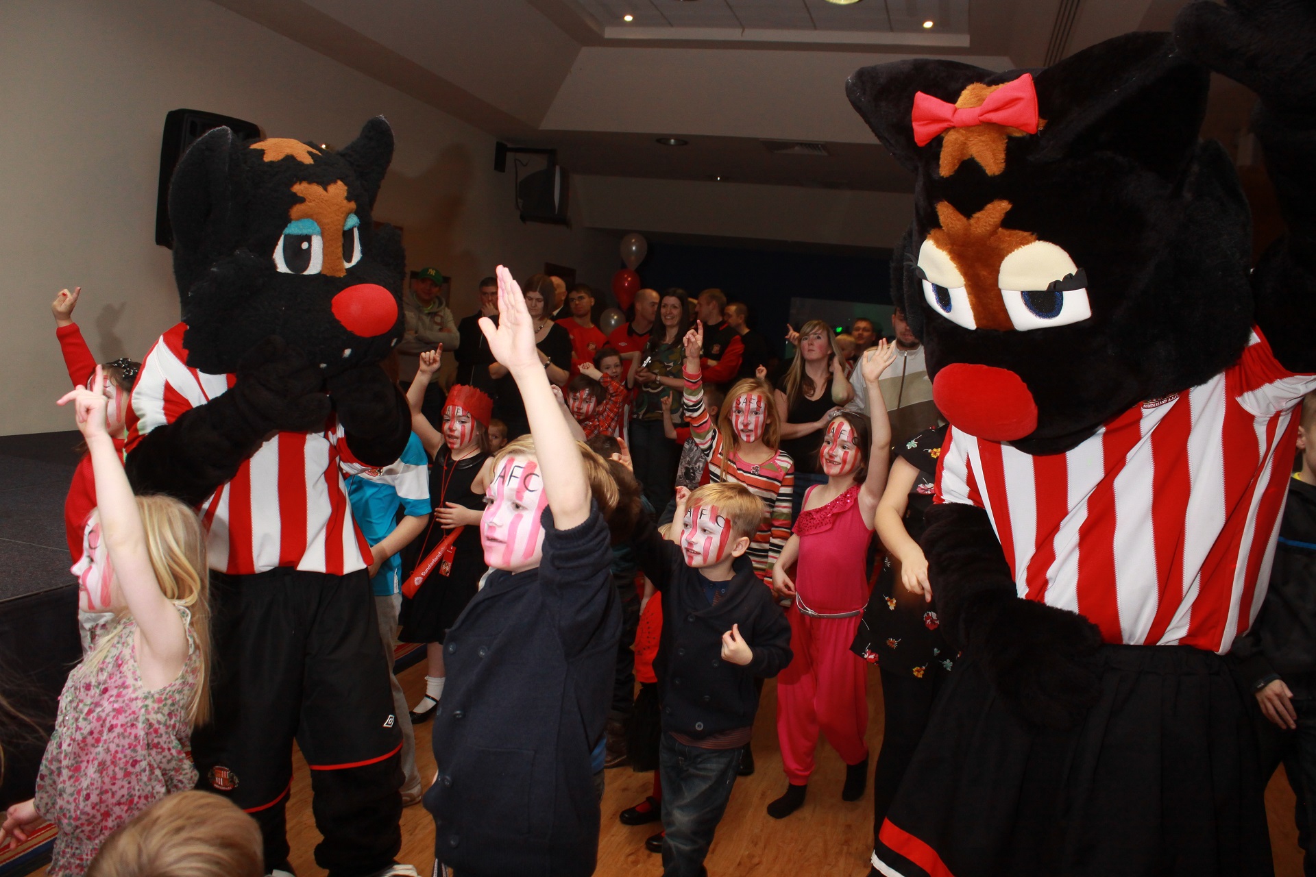 Festive fun for junior Black Cats - North East BIC