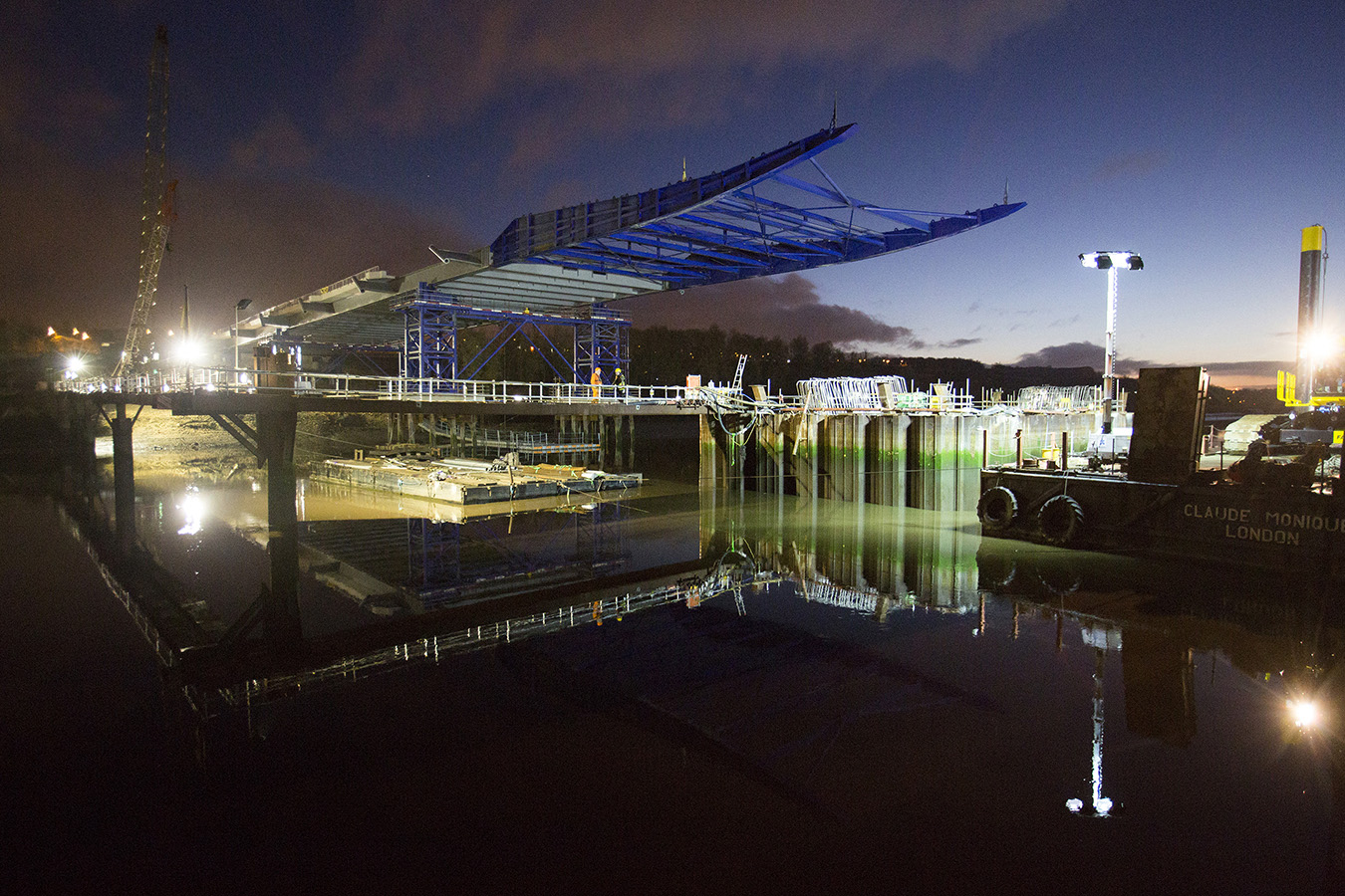 Bridge pylon begins to take shape as river crossing progresses - North ...